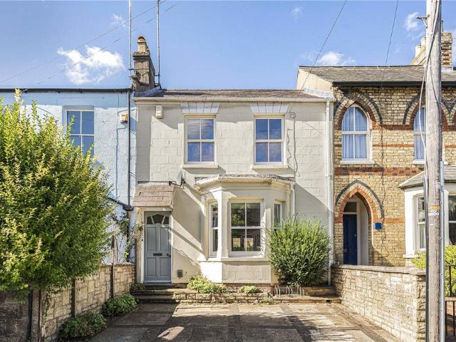 4 bedroom terraced house for sale
