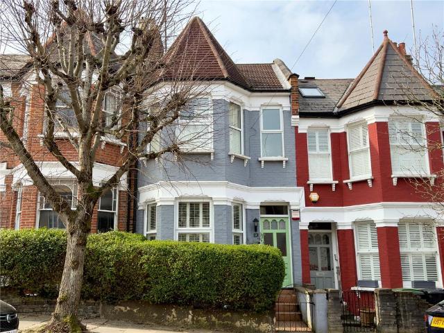 4 bedroom terraced house for sale