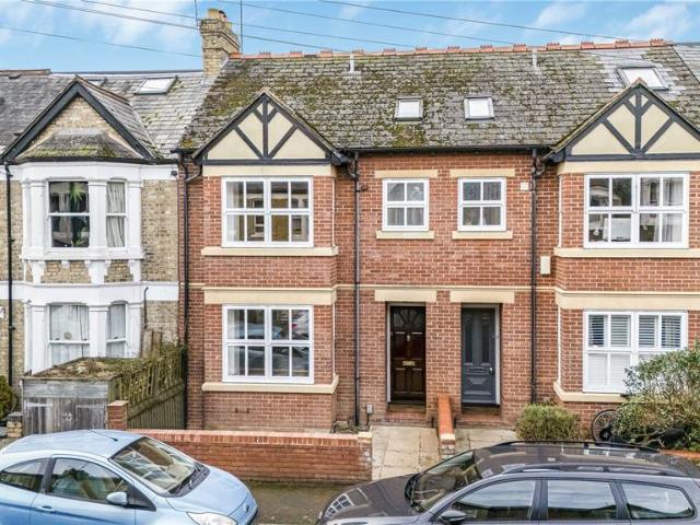 4 bedroom terraced house for sale