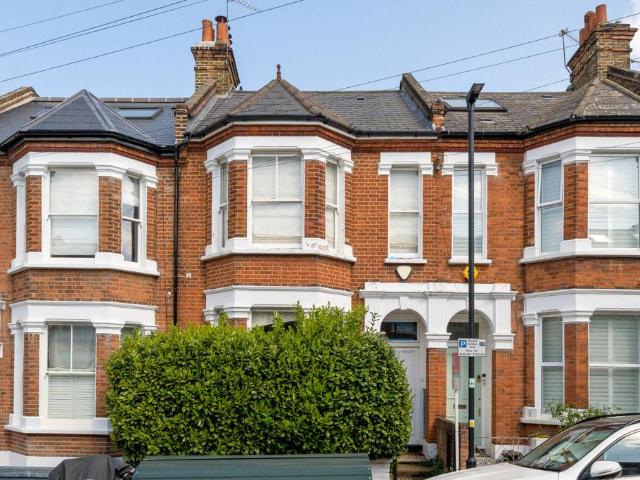 4 bedroom terraced house for sale