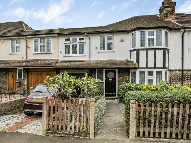 4 bedroom terraced house for sale