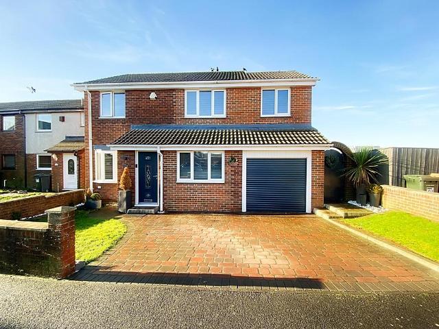 4 bedroom semi detached house for sale