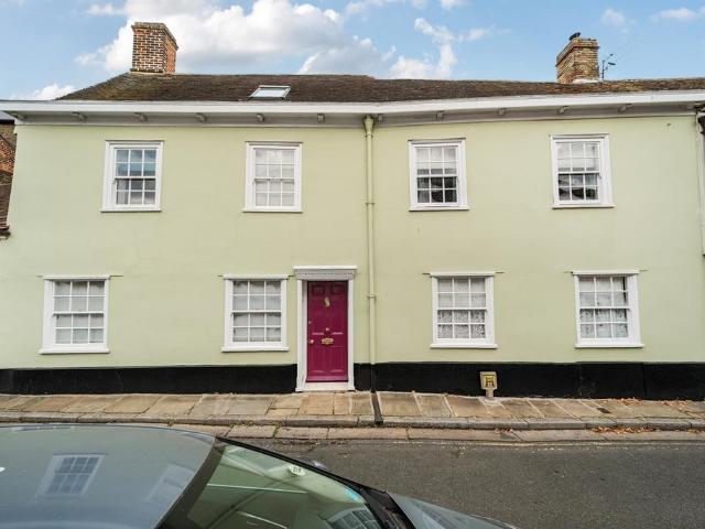 4 bedroom terraced house for sale