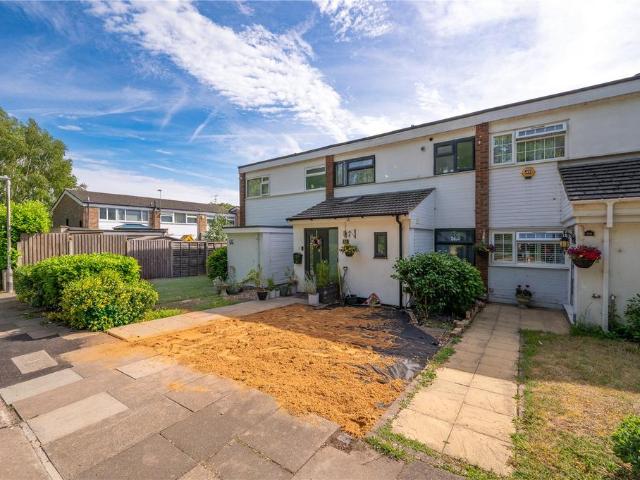 4 bedroom terraced house for sale