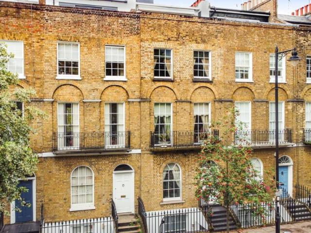 4 bedroom terraced house for sale