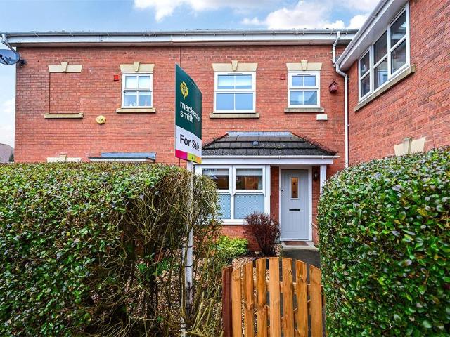 4 bedroom terraced house for sale