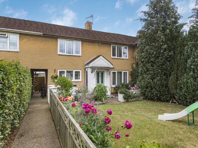 4 bedroom terraced house for sale