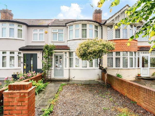 4 bedroom terraced house for sale