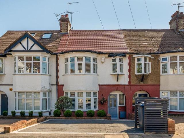 4 bedroom terraced house for sale