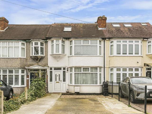 4 bedroom terraced house for sale