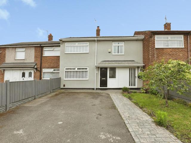 4 bedroom terraced house for sale