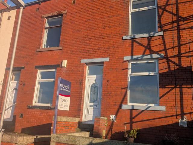 4 bedroom terraced house for sale