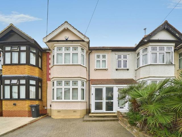 4 bedroom terraced house for sale