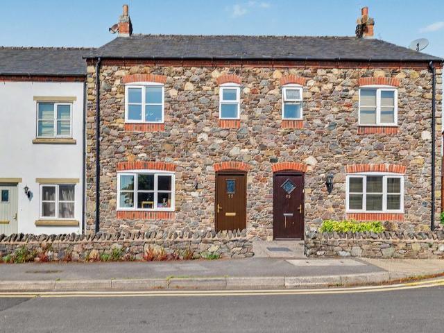 4 bedroom terraced house for sale