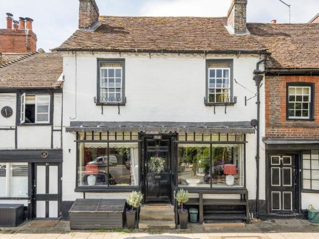 4 bedroom terraced house for sale