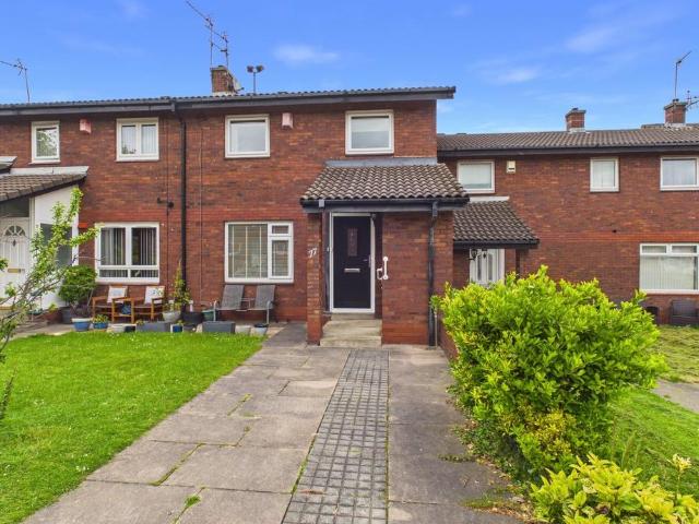 4 bedroom terraced house for sale