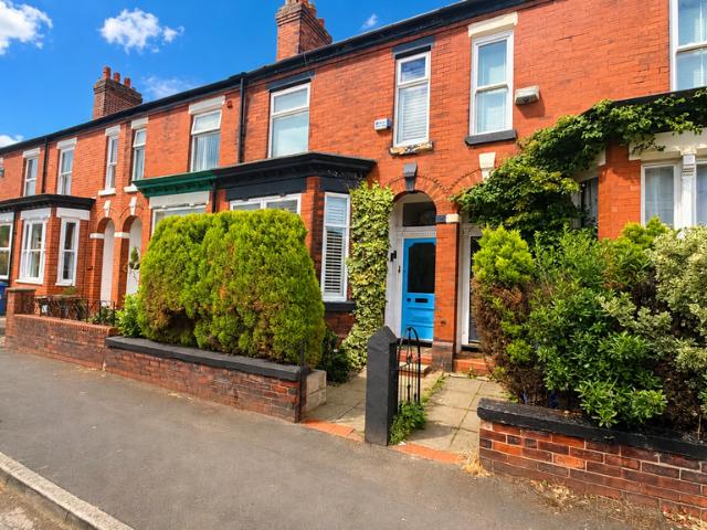 4 bedroom terraced house for sale