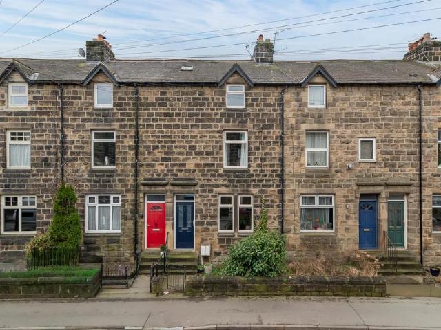 4 bedroom terraced house for sale