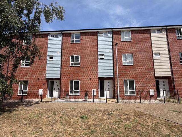 4 bedroom terraced house for sale