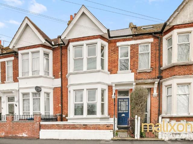 4 bedroom terraced house for sale