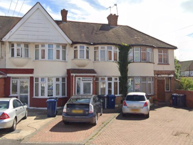 4 bedroom terraced house for sale