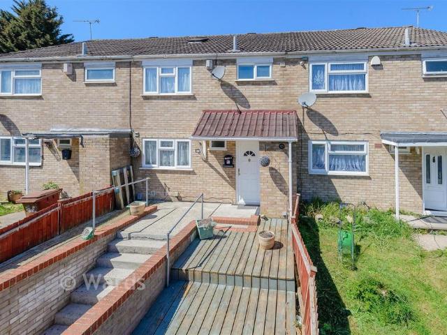 4 bedroom terraced house for sale