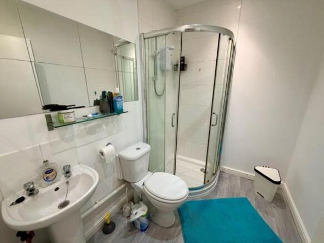 4 bedroom terraced house for sale in 27 Green Street, Cardiff, CF11 6LN, CF11