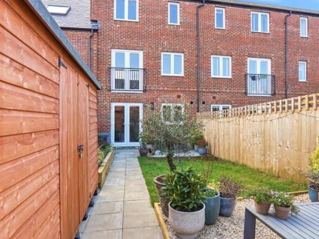 4 bedroom terraced house for sale in 39 Grosvenor Road, York, YO30 7EP, YO30