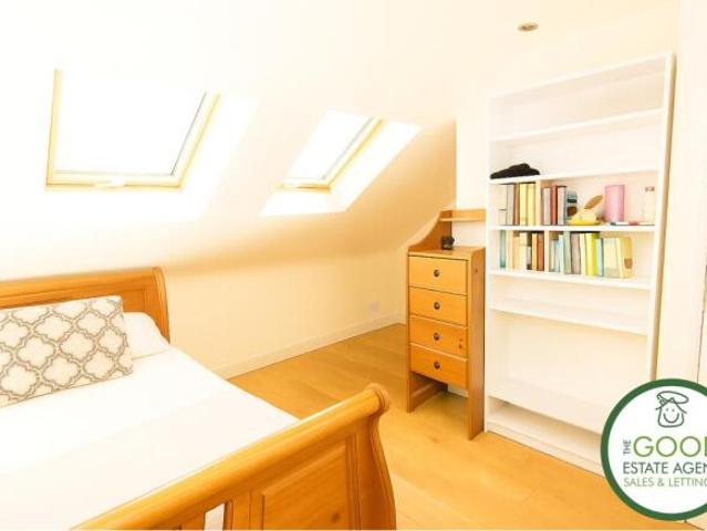4 bedroom terraced house for sale in Cromwell Road Stretford, M32 8GH, M32