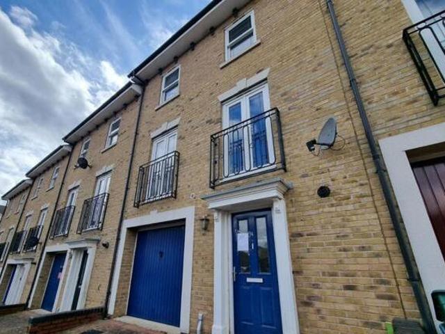 4 Bedroom Terraced House For Sale In Colchester, Essex