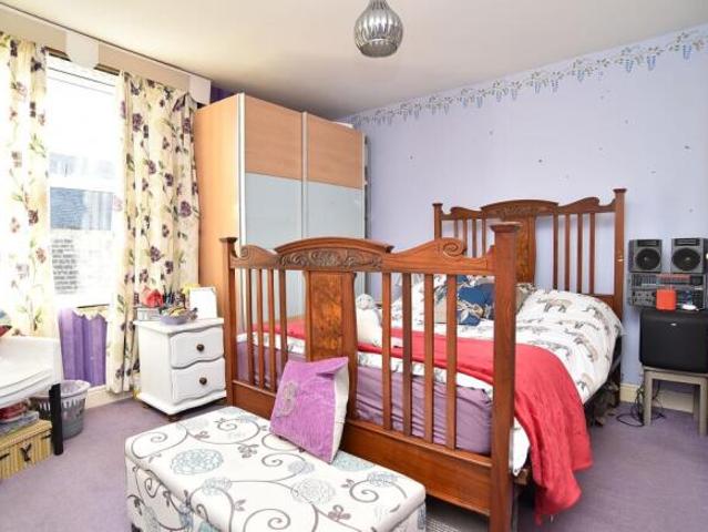 4 bedroom terraced house for sale in College Road, Harrogate, HG2