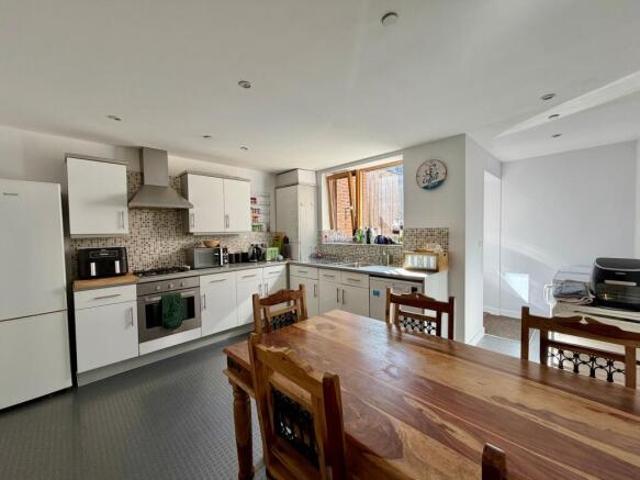 4 bedroom terraced house for sale in Columbia Place, Campbell Park, MK9