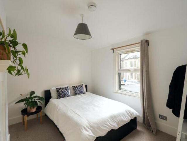 4 bedroom terraced house for sale in Commercial Way II, London SE15