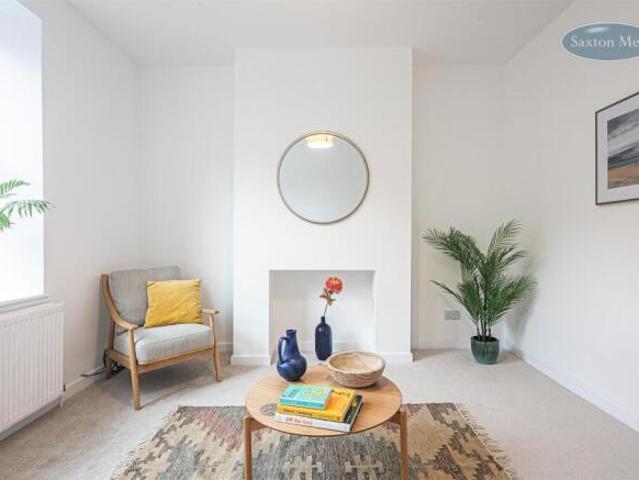 4 bedroom terraced house for sale in Compton Street, Walkley, Sheffield, S6
