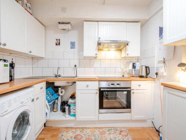 4 bedroom terraced house for sale in Coombe Terrace, Brighton, BN2