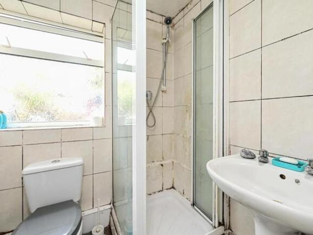 4 bedroom terraced house for sale in Catherine Street, Reading, RG30