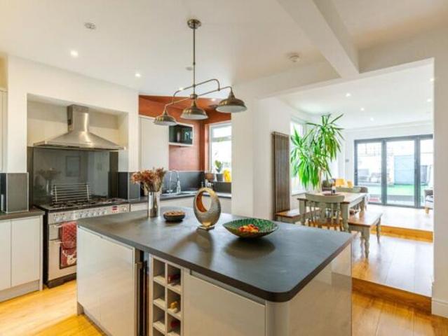 4 bedroom terraced house for sale in Cairns Road, Bristol, BS6