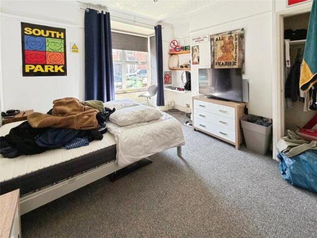 4 bedroom terraced house for sale in Cecil Street, Lincoln, Lincolnshire, LN1