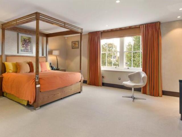 4 bedroom terraced house for sale in Chester Square, London, SW1W