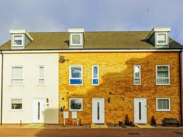 4 Bedroom Terraced House For Sale In Cherry Willingham, Lincoln