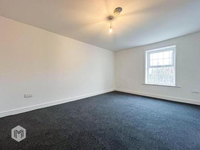 4 bedroom terraced house for sale in Chorley Street, Bolton, BL1