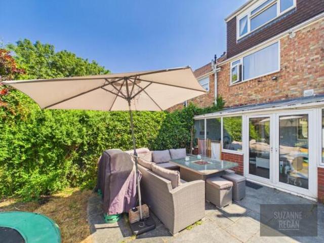4 bedroom terraced house for sale in Clifford Bridge Road, Binley, Coventry, CV3