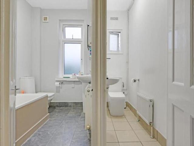 4 bedroom terraced house for sale in Cranston Road, London, SE23