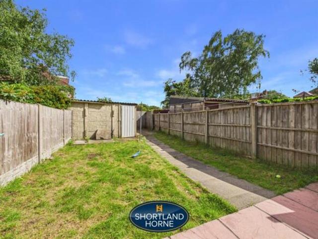 4 bedroom terraced house for sale in Crossway Road, Finham, Coventry, CV3