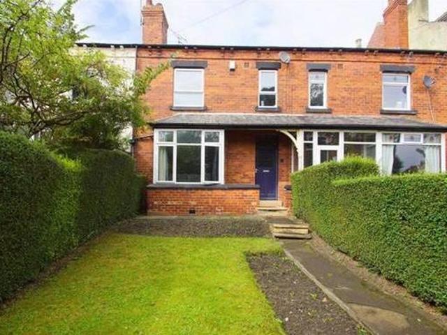 4 bedroom terraced house for sale in Cross Green Lane Leeds LS15