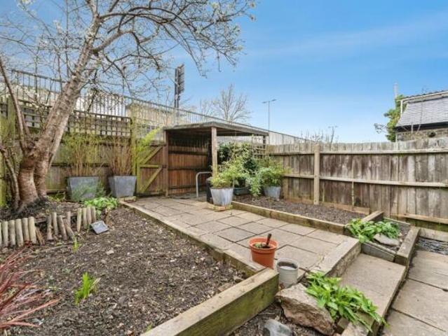 4 bedroom terraced house for sale in Abbey Road, Cambridgeshire, CB5