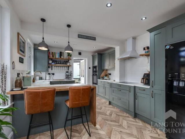 4 bedroom terraced house for sale in Abbotts Road, Peverell, Plymouth, PL3