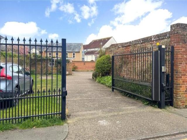 4 bedroom terraced house for sale in Abbots Place, Canterbury, Kent, CT1