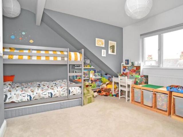4 bedroom terraced house for sale in Albany Road, Harrogate, HG1