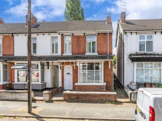 4 bedroom terraced house for sale in Allen Road, Newbridge, Wolverhampton, West Midlands, WV6